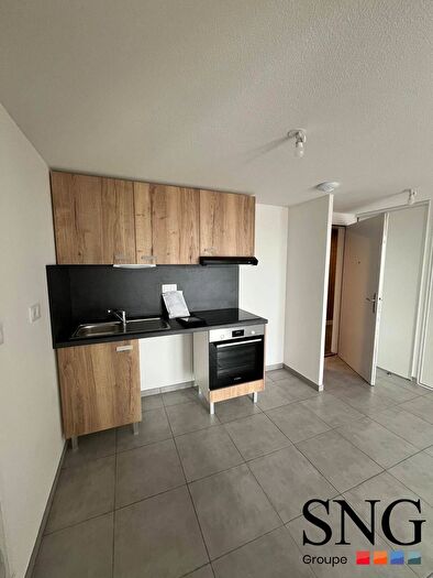 Appartement à louer - Anatole France, Clermont-Ferrand - 2 pièces - 1 chambre