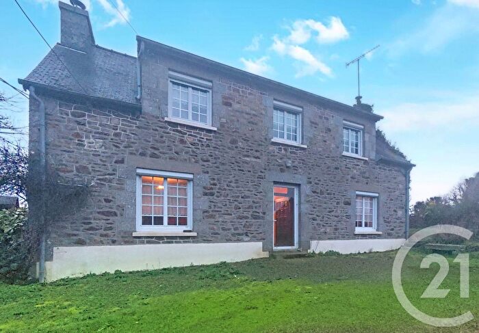 Maison à vendre - Saint-Fiacre - 5 pièces - 3 chambres