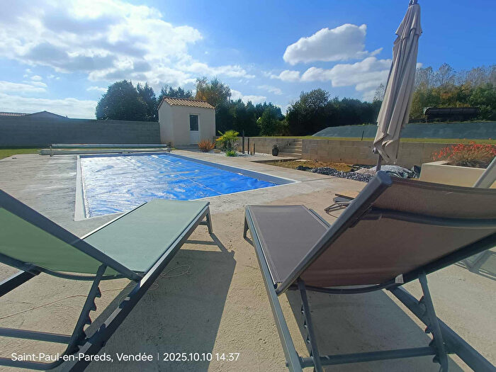 Maison à vendre - Saint-Paul-en-Pareds - 5 pièces - 3 chambres