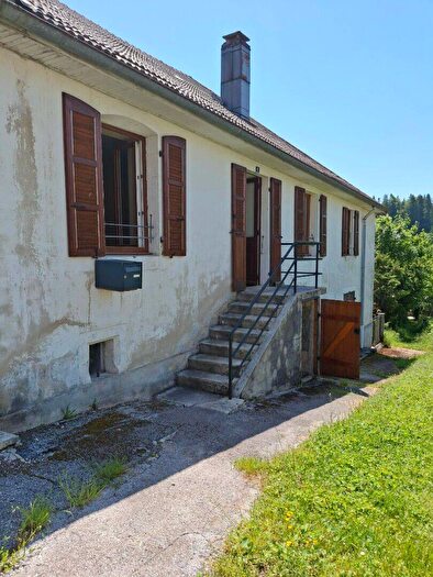 Appartement 3 pièces à louer - Chaux-des-Crotenay