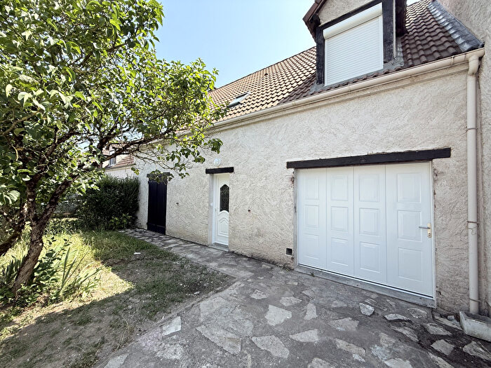 Maison 5 pièces à Méreau, à louer