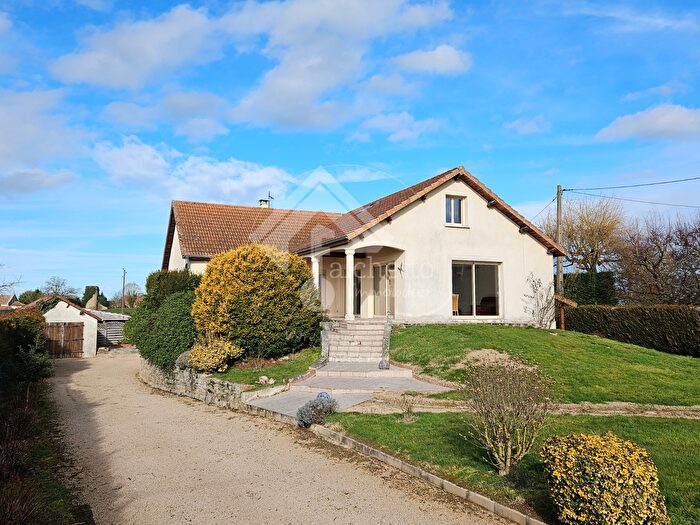 Maison à vendre - Gueugnon - 7 pièces - 5 chambres