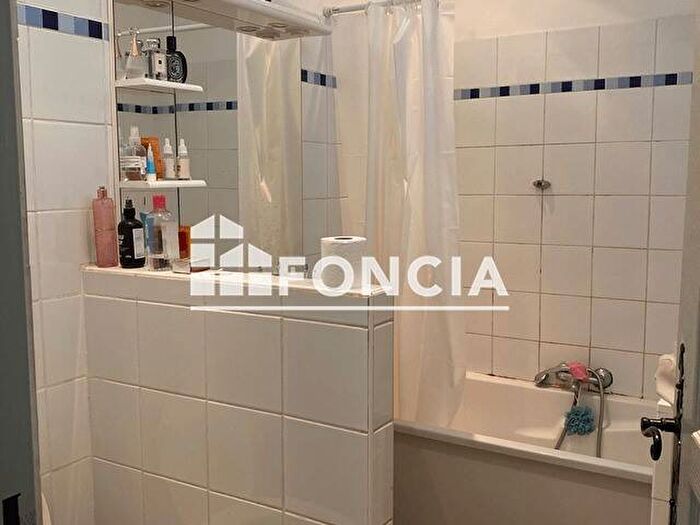 Appartement à louer - Carmes-Infirmieres-Thiers, Avignon - 2 pièces - 1 chambre