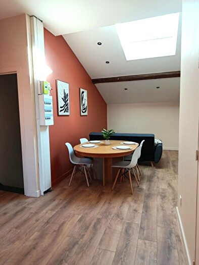 Appartement à louer - Saint-Chamond - 3 pièces - 2 chambres