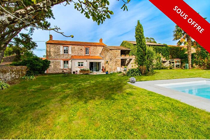 Maison à vendre - Rouans - 6 pièces - 3 chambres