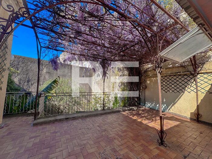 Maison 6 pièces à vendre à Nîmes, Placette