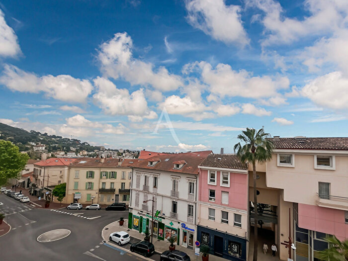 Le Cannet, Centre-ville : Appartement 3 pièces à vendre