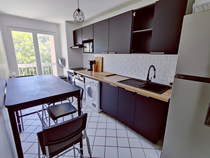 Appartement 5 pièces à louer à Évry, Aguado