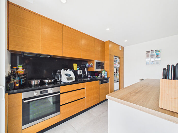 Les Marches : Appartement 4 pièces à louer