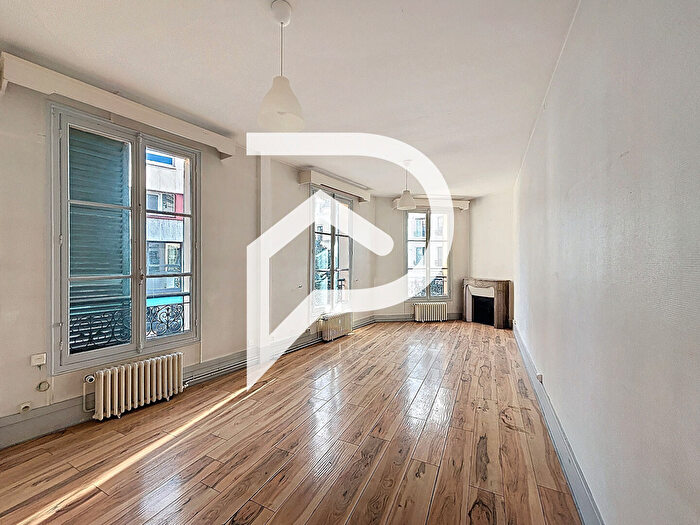 Appartement à vendre - Dreux, Centre-ville - 5 pièces - 3 chambres