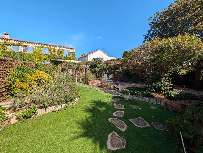 Maison à vendre - La Seyne-sur-Mer, Sud - 6 pièces - 4 chambres