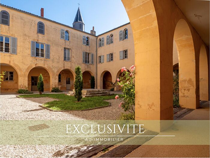 Appartement à vendre - La Rochelle, Centre-ville, Vieux-port, Marché - 2 pièces - 1 chambre