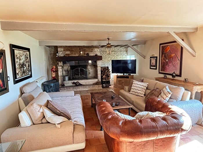 Maison à vendre - Saint-Martin-de-la-Lieue - 7 pièces - 5 chambres