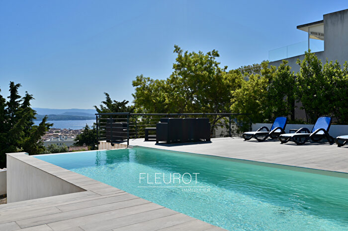 Maison 4 pièces à louer à La Ciotat, Mugel, La Garde, Sainte-Croix