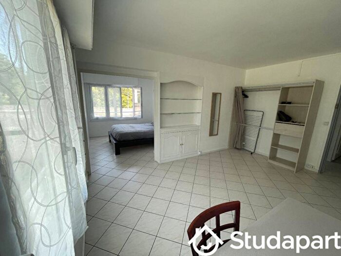 La Glacière-Labatut, Mérignac : Appartement 1 pièce à louer