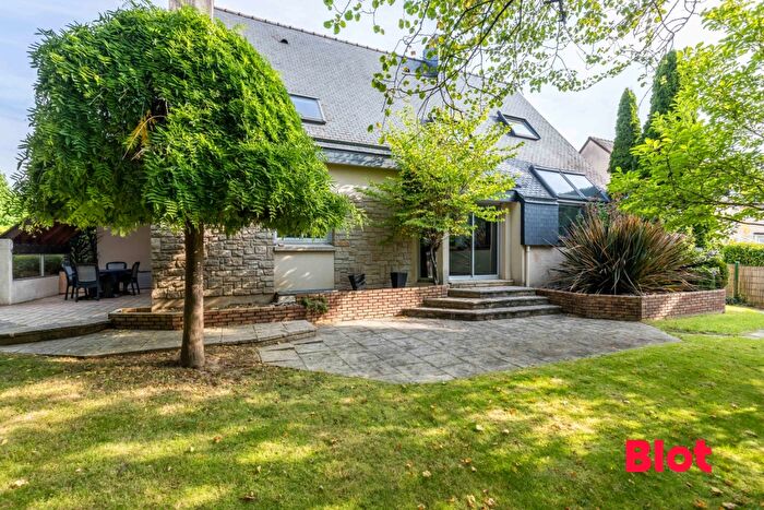 Maison à vendre - Thorigné-Fouillard - 7 pièces - 4 chambres