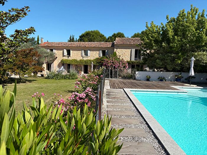 Maison 9 pièces à Pernes-les-Fontaines, à vendre