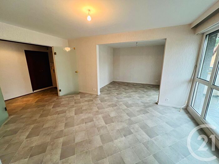 Metz, Patrotte, Metz-Nord - Appartement 4 pièces à louer