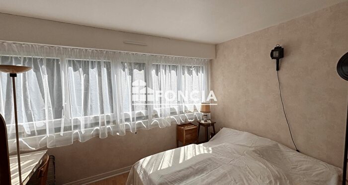 Appartement à vendre - Tours, Sanitas, Rotonde - 4 pièces - 2 chambres