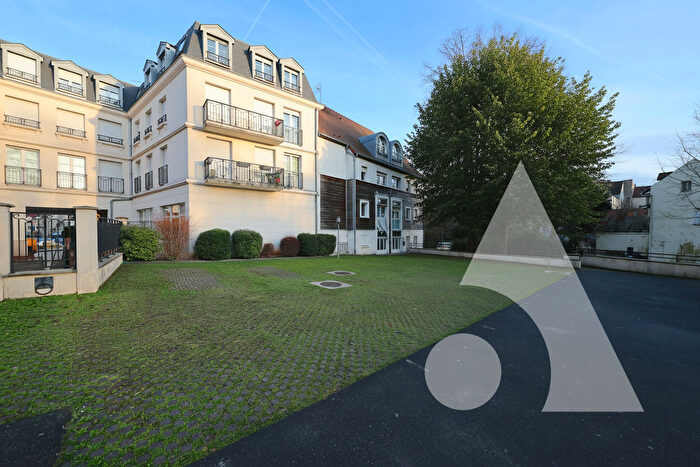 Appartement à vendre - Corbeil-Essonnes, Centre Essonnes - 2 pièces - 1 chambre