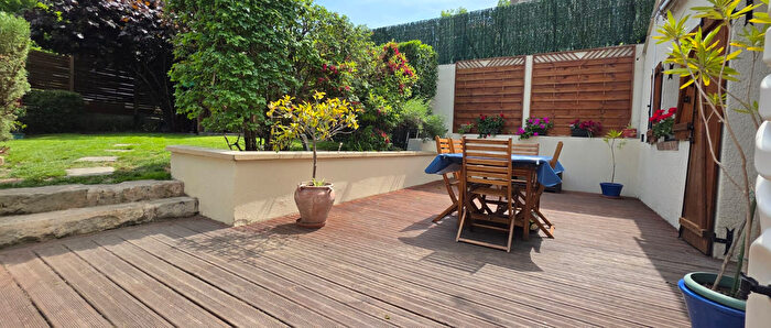 Maison à vendre - Fontenay-en-Parisis - 5 pièces - 2 chambres