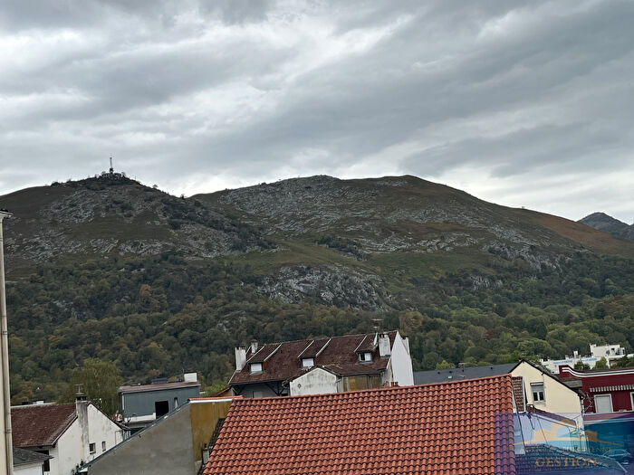 Appartement 4 pièces à Lourdes, Ophite, à vendre