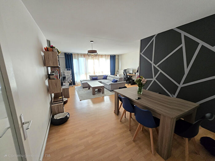 Appartement à vendre - Saint-Jean-de-Braye, Centre-ville - 4 pièces - 2 chambres