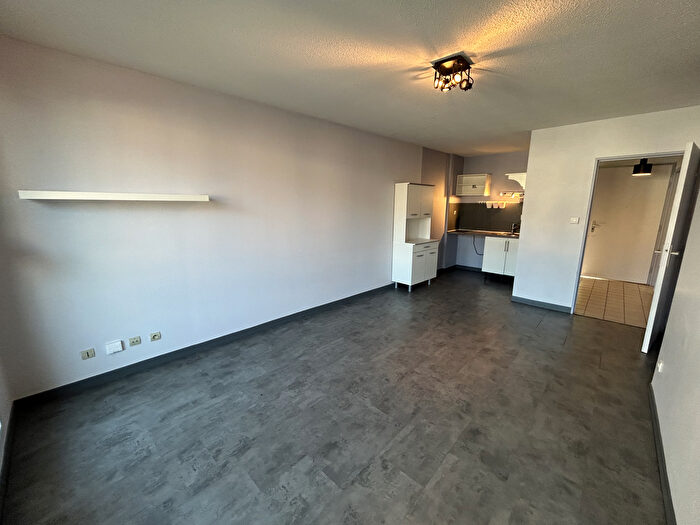 Appartement à louer - Grenoble, Berriat - 2 pièces - 1 chambre