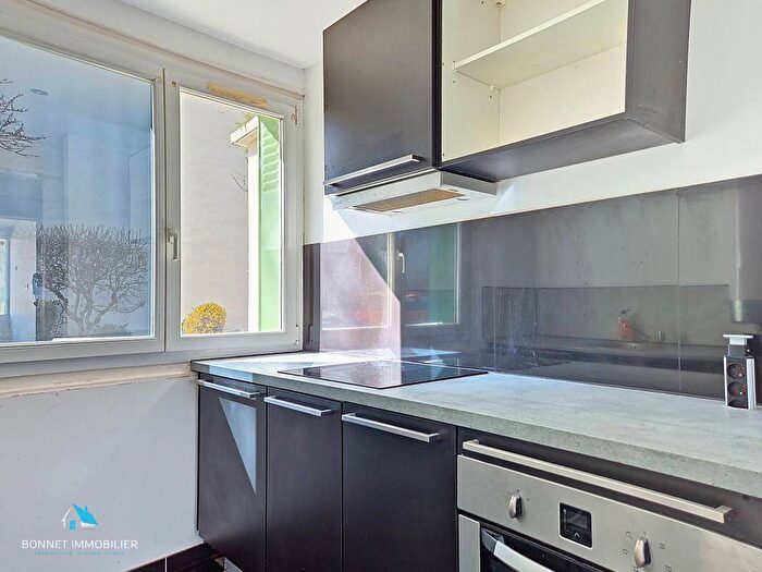 Appartement à louer - Chamalières - 3 pièces - 2 chambres