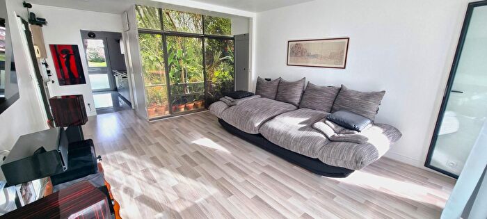 Appartement à vendre - Nanterre, Chemin de lîle - 4 pièces - 3 chambres