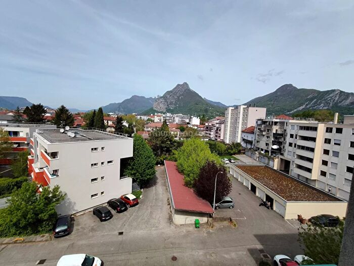 Appartement à vendre - Fontaine, Bastille, Drac - 1 pièce