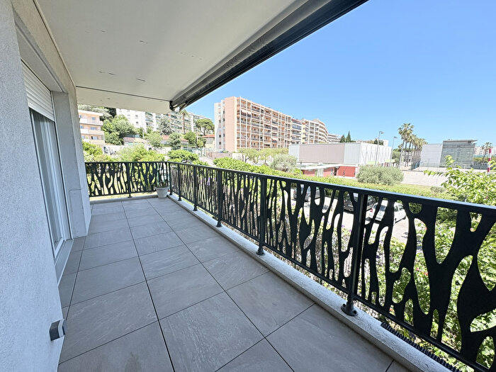 Appartement 3 pièces à Cagnes-sur-Mer, Centre-ville, à louer