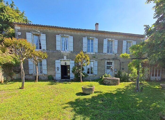 Maison à vendre - Valence-sur-Baïse - 6 pièces - 4 chambres