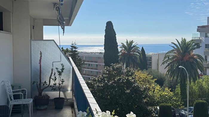 Appartement à vendre - Nice, Caucade - 2 pièces - 1 chambre