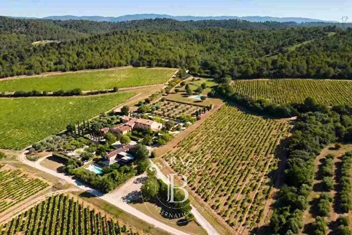 Maison à louer - Peyriere, Pertuis - 4 pièces - 3 chambres