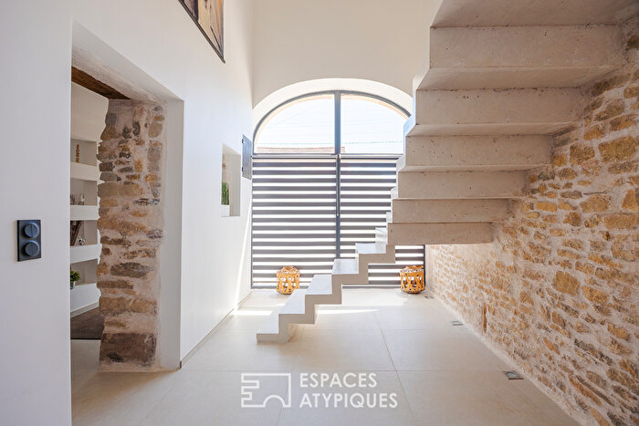 Maison 9 pièces à vendre à Sainte-Pôle