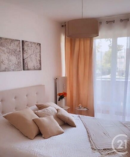 Appartement à vendre - Reims, Neufchatel, Orgeval, Laon, Zola - 4 pièces - 3 chambres