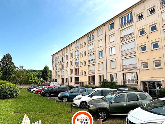 Appartement 4 pièces à Évreux, Navarre, à vendre