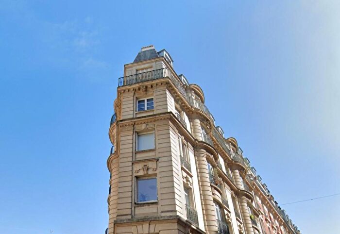 Appartement à vendre - Paris e , Jules Joffrin - 3 pièces - 2 chambres