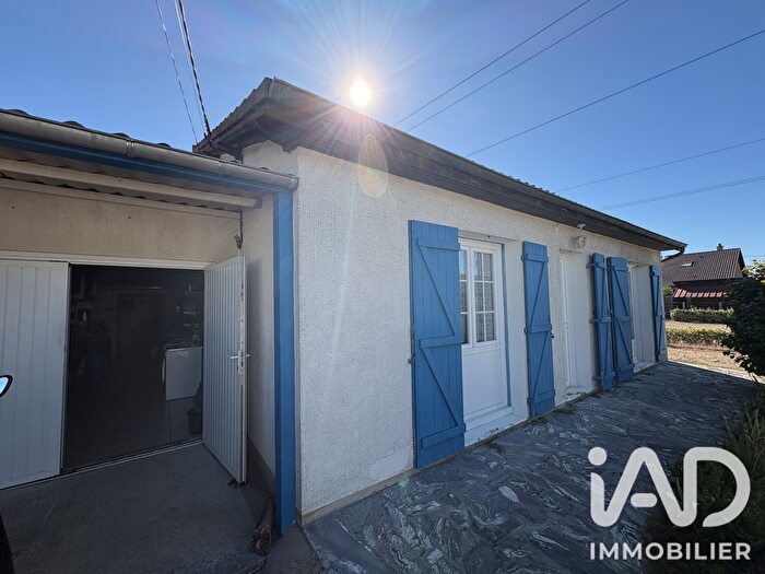 Saint-Hilaire-de-Court : Maison 3 pièces à vendre