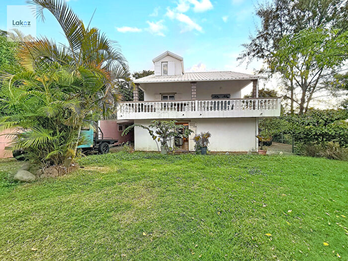Saint-Denis, Bois de Nèfles, Sainte-Clotilde - Maison 4 pièces à vendre