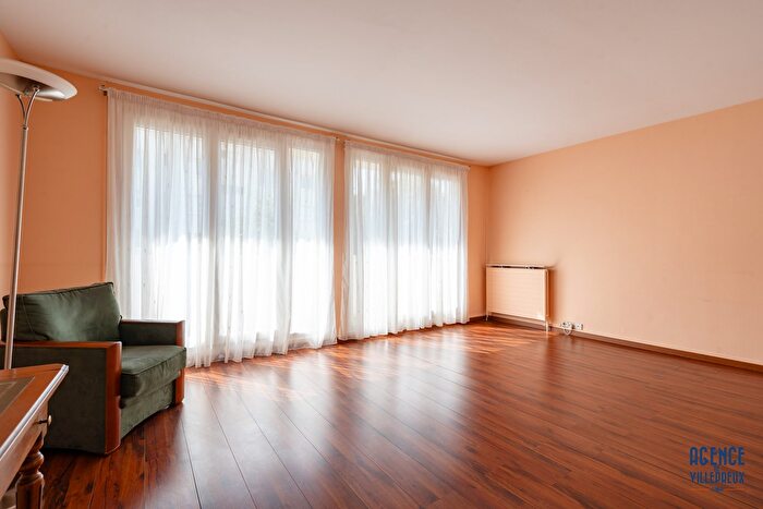 Appartement à vendre - Les Clayes-sous-Bois - 3 pièces - 2 chambres