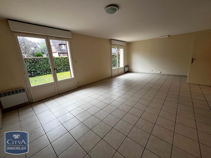 Maison à louer - Deauville - 5 pièces - 4 chambres