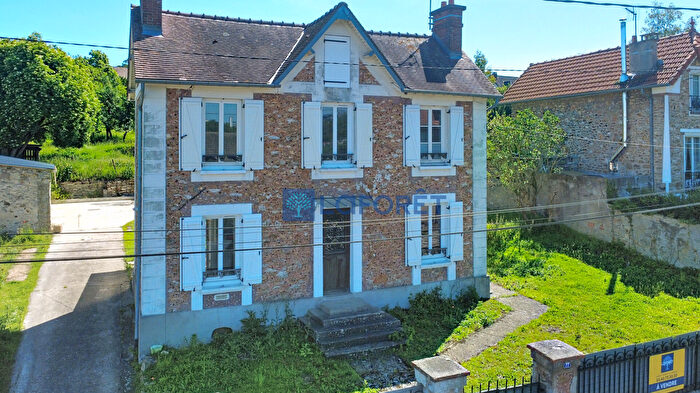 Saintry-sur-Seine : Maison 3 pièces à vendre