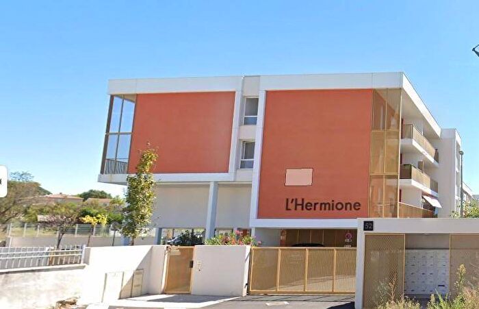 Appartement à louer - Croix de Poumeyrac, Béziers - 1 pièce