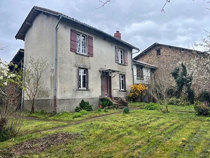 Maison à vendre - Saint-Laurent-sur-Gorre - 4 pièces - 3 chambres