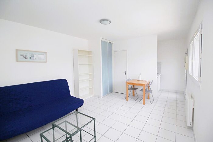 Appartement à louer - Saint-Nazaire, Centre-ville, Ville-Port, Petit Maroc - 1 pièce