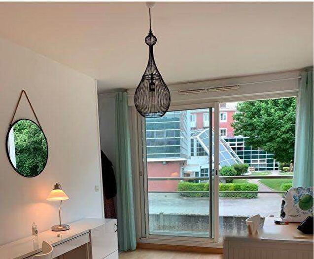 Vieux Marché-Cathédrale, Rouen : Appartement 1 pièce à louer