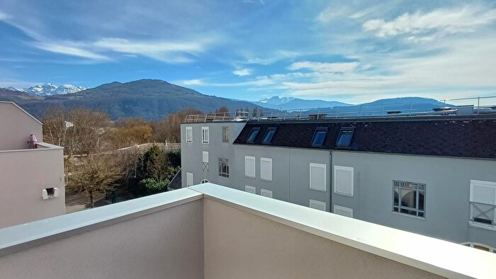 Eybens - Appartement 5 pièces à louer