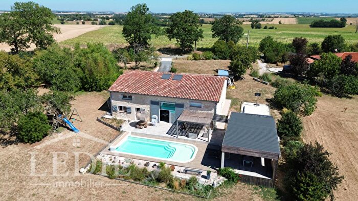 Maison 5 pièces à Mauvezin, à vendre